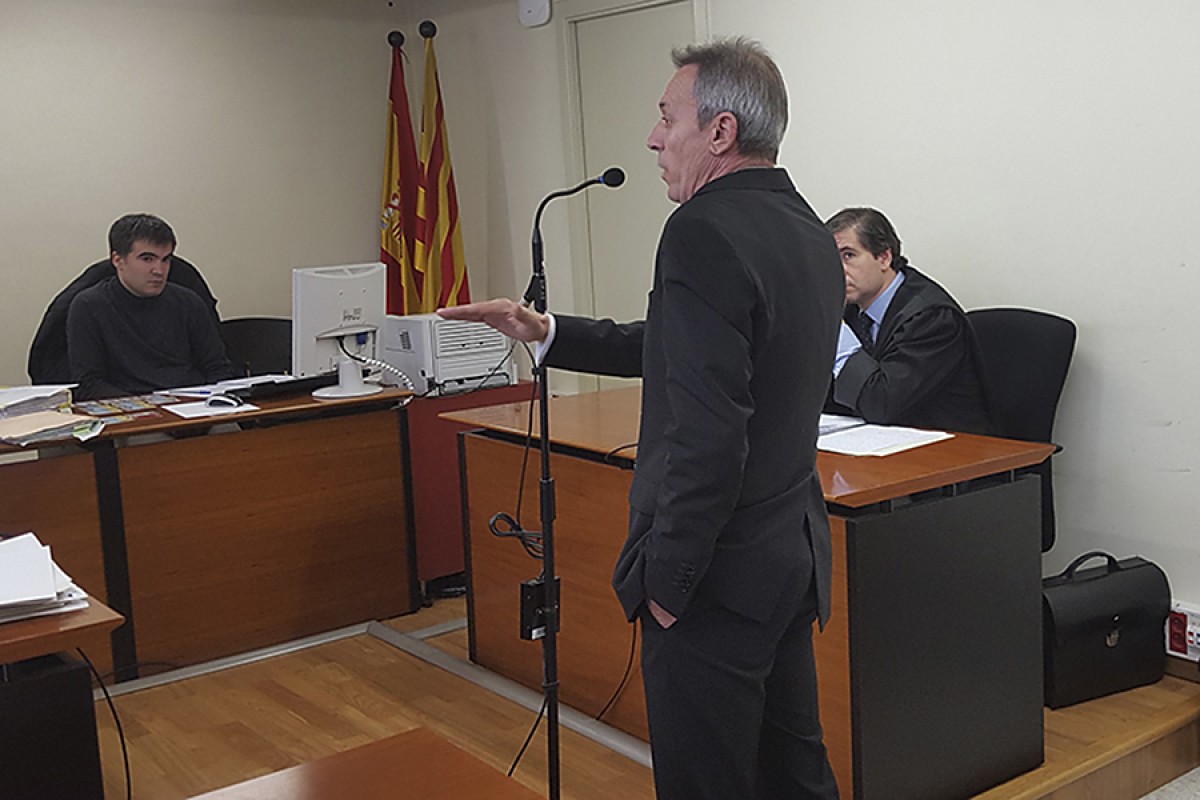 Josep Anglada, a judici acusat d'amenaçar i coaccionar un menor per ...